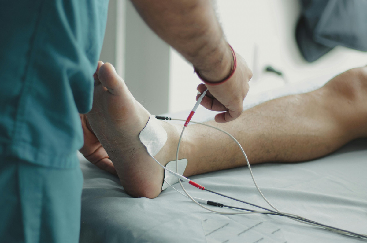 Interferential Current (IFC) Vs Transcutaneous Electrical Nerve ...